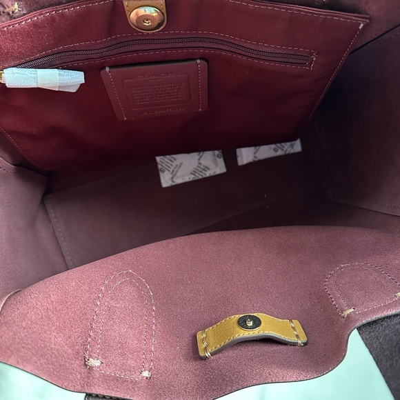 Coach | Bags | Nwt Coach Derby Tote Handbag Pebble Leather Color Light ...